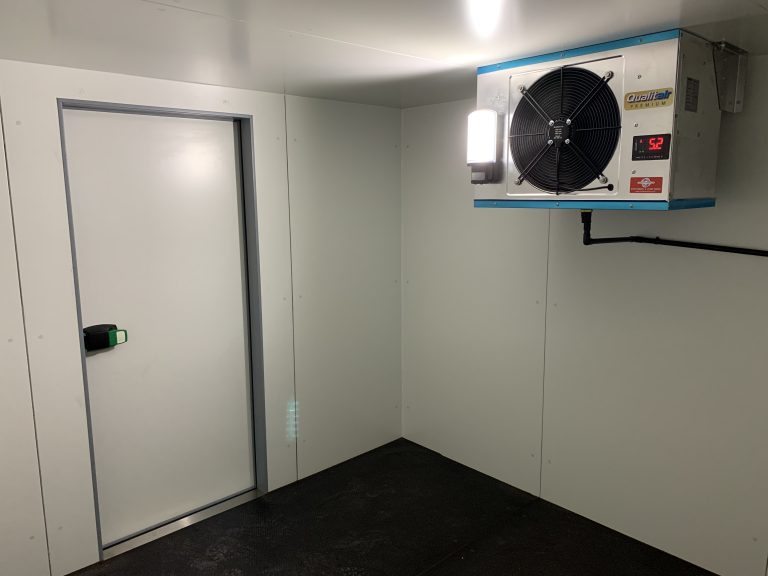 walk in cold room | C